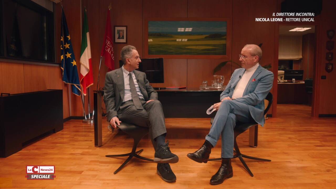 Il Direttore incontra St01 P01 Il Rettore dell'Unical Nicola Leone ...